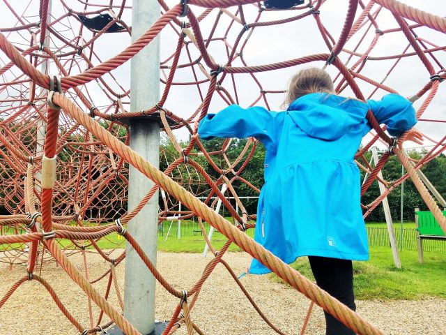 37 Tiny Ways To Give Positive Attention To Kids — Lucy At Home